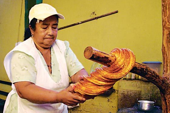 La melcocha, el tradicional dulce de Zacatecas para demostrar amor ...
