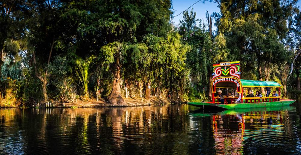 Pasa un día divertido y muy entretenido en Xochimilco - Turismo a Fondo